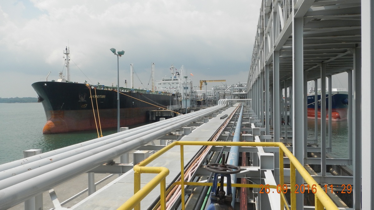Pipeline At Oil Terminal – A.K.K. ENGINEERING SDN. BHD.